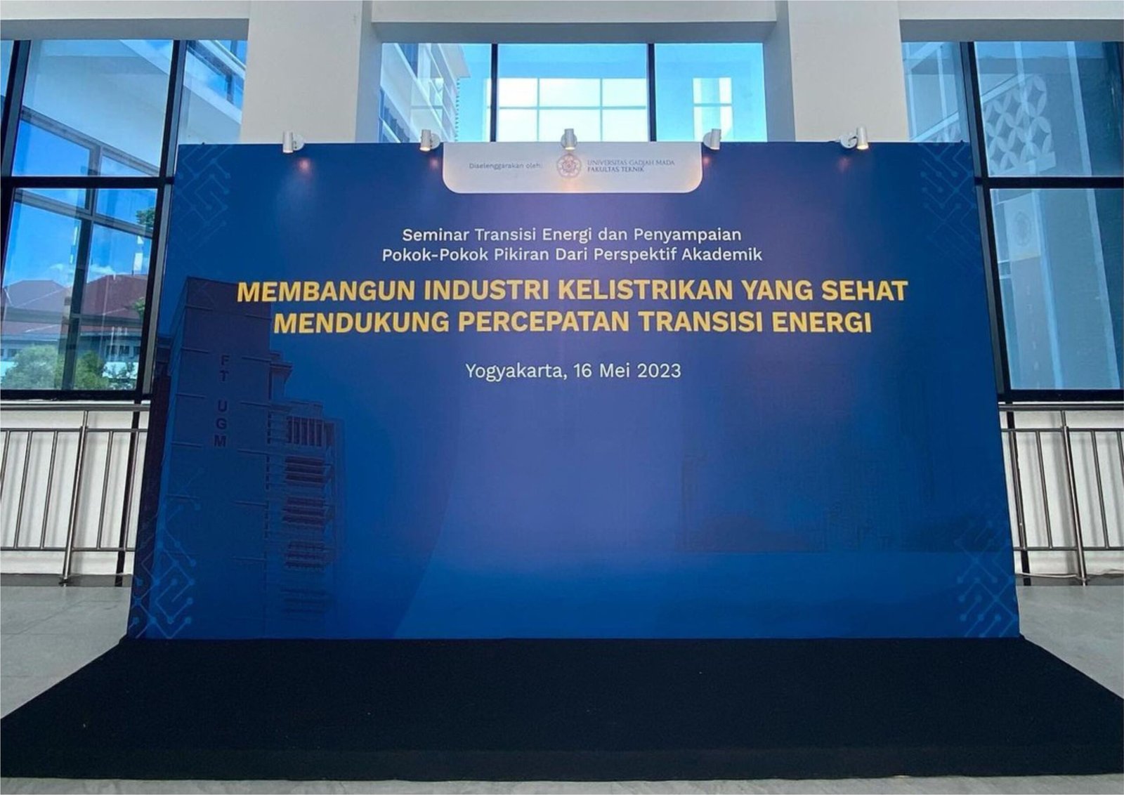 Backdrop Acara Kampus Jogja - Jasa Backdrop Photobooth Jogja